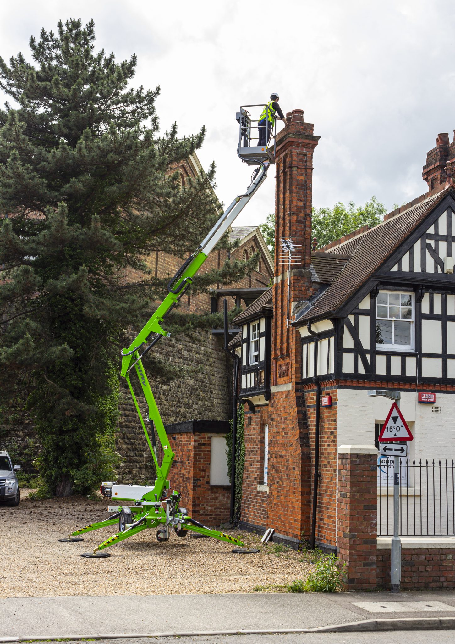 12m Hybrid Cherry Pickers for Hire in NSW | Master Hire