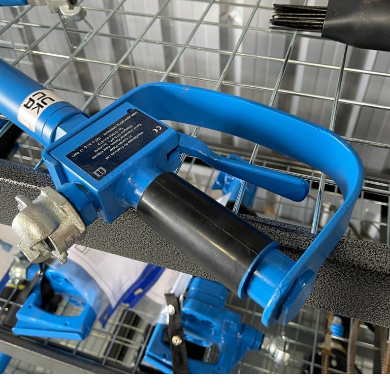 Air Pole Scabblers for Hire | Master Hire